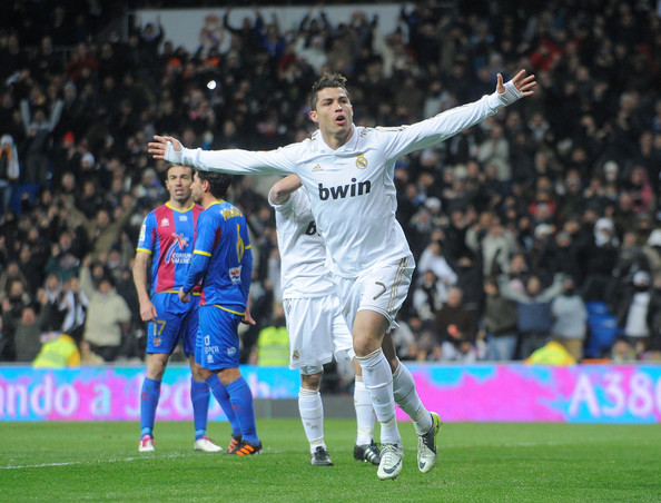 Real Madrid vs Levante 2012